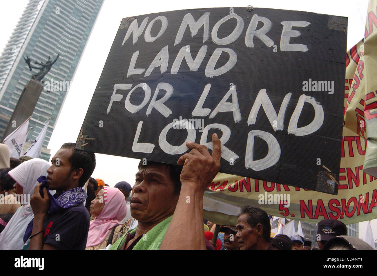 Farmers long march during protest land reform in Jakarta, Indonesia ...