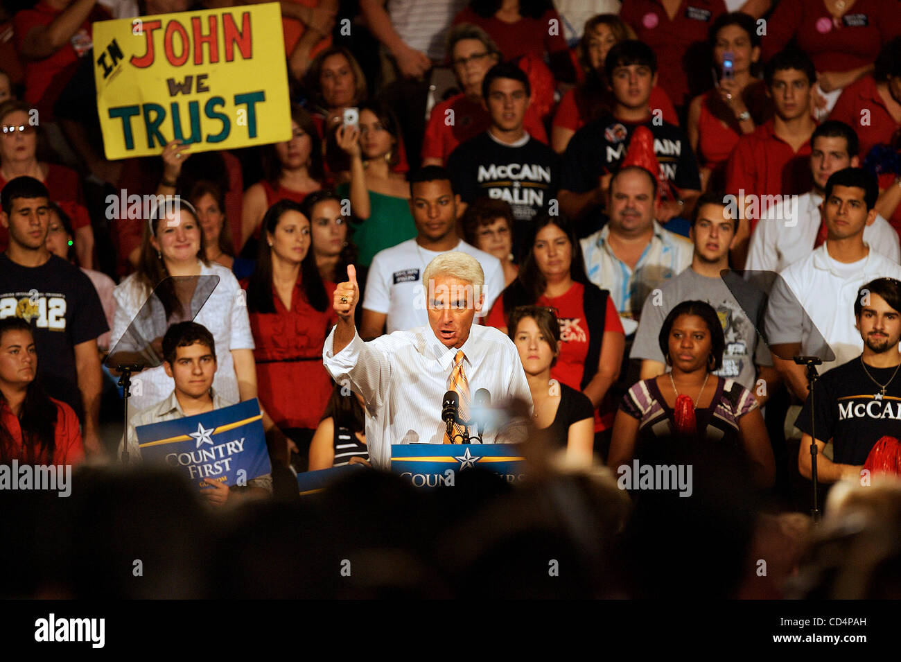 Florida Govenor Charlie Crist speaks during a rally for Presidential ...