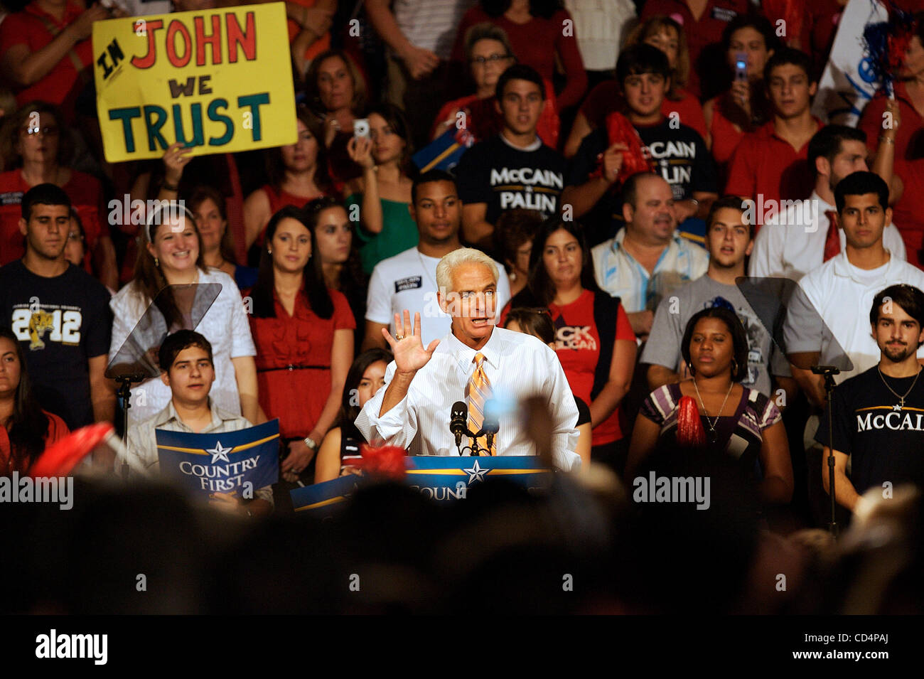 Florida Govenor Charlie Crist speaks during a rally for Presidential ...