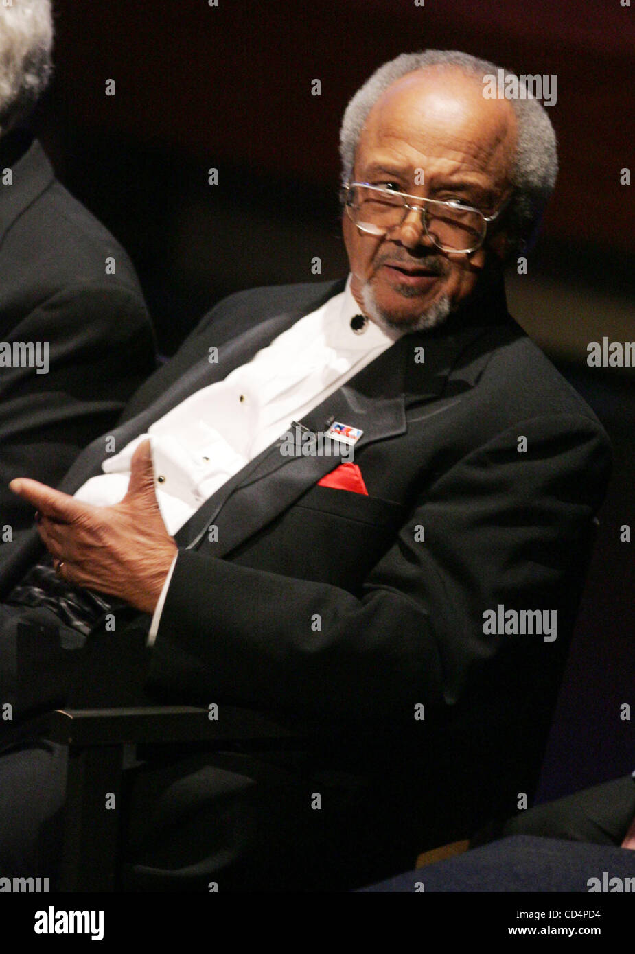 Oct 17, 2008 - New York, NY, USA - Honoree, trumpeter SNOOKY YOUNG ...