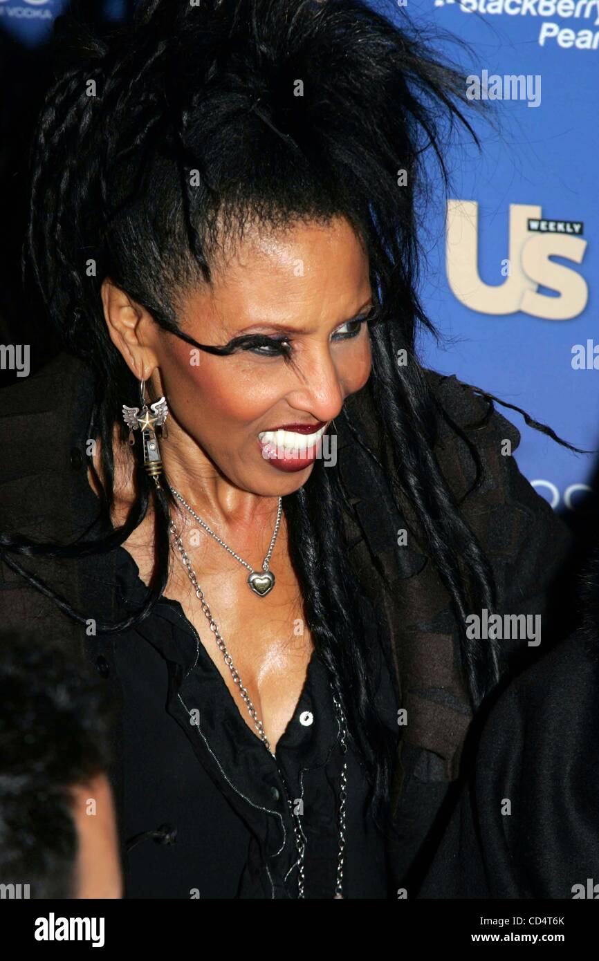 Nona hendryx hi-res stock photography and images - Alamy