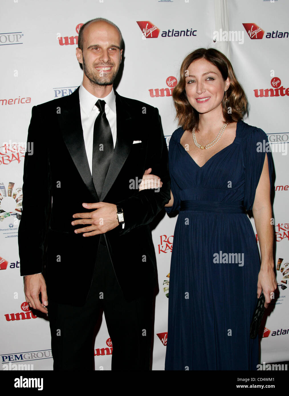 Sasha alexander and edoardo ponti hi-res stock photography and images ...