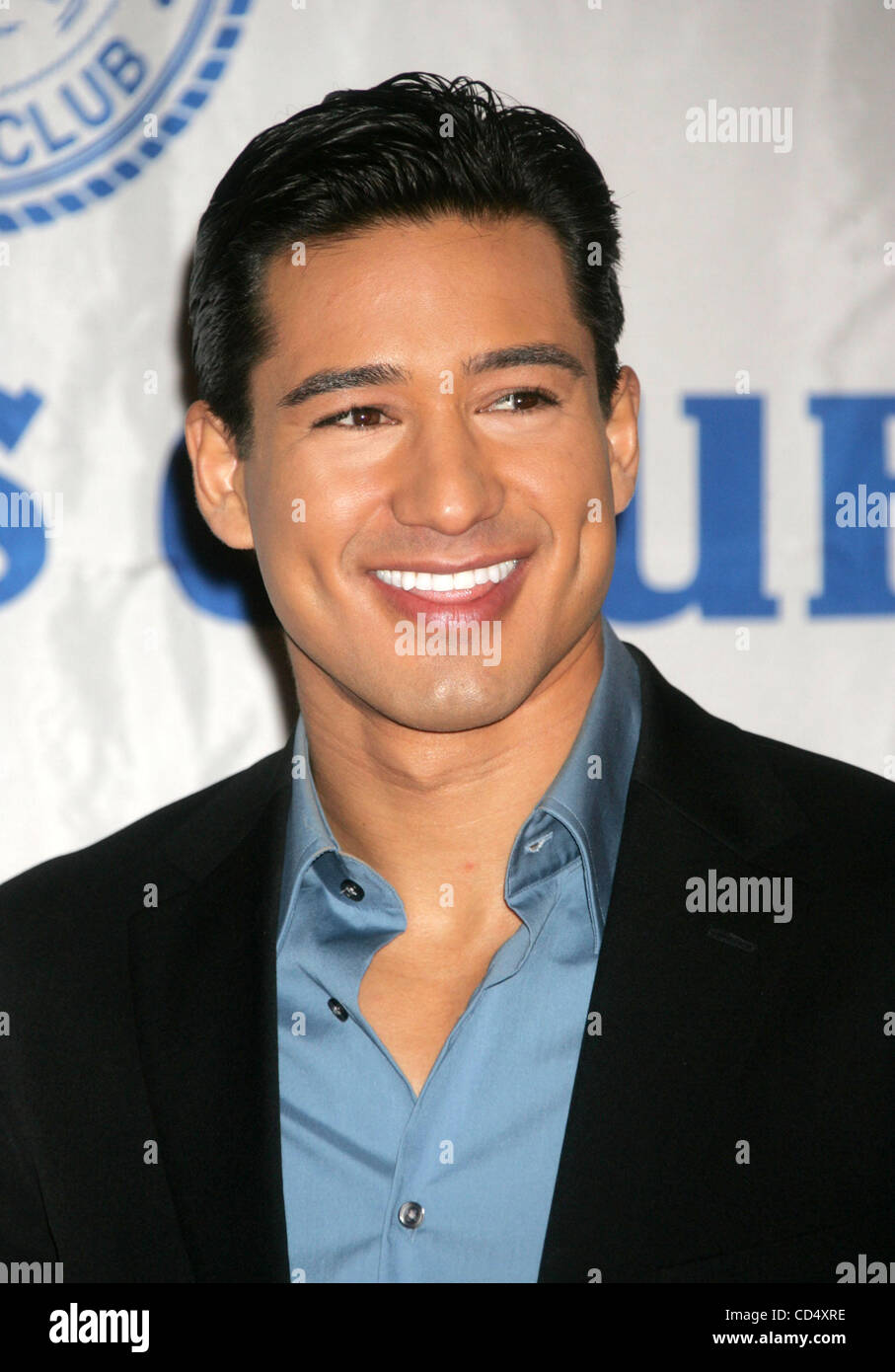 Oct 24, 2008 - New York, NY, USA - Actor MARIO LOPEZ attends the Friars ...