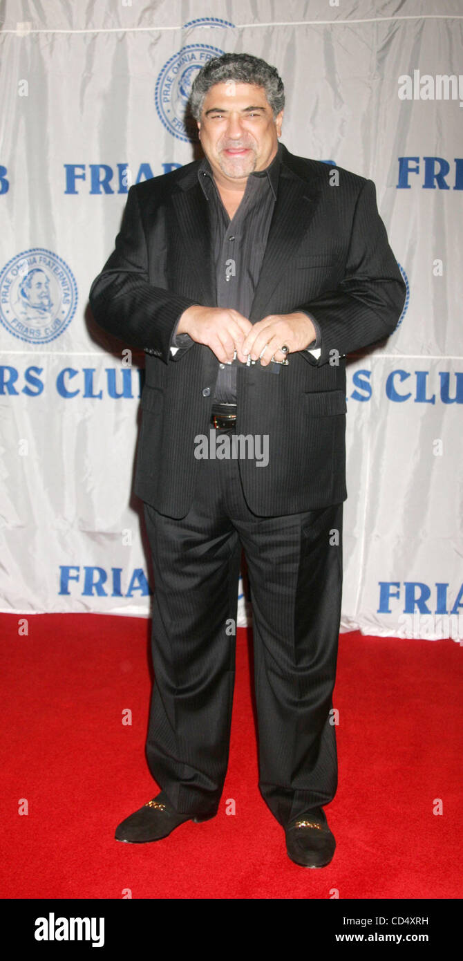 Oct 24, 2008 - New York, NY, USA - Actor VINCENT PASTORE attends the ...