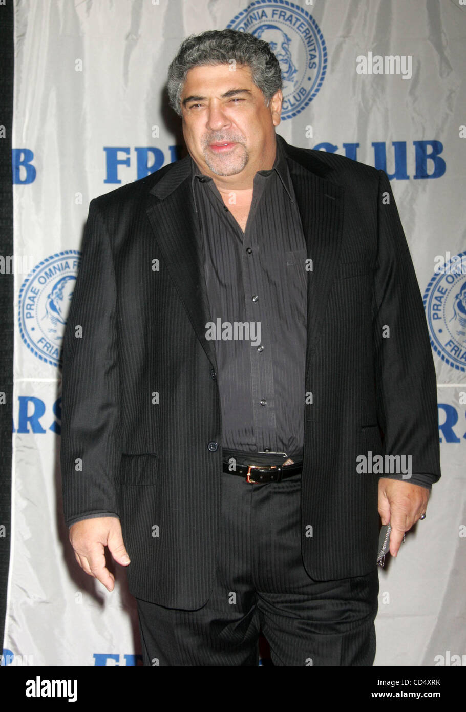 Oct 24, 2008 - New York, NY, USA - Actor VINCENT PASTORE attends the ...