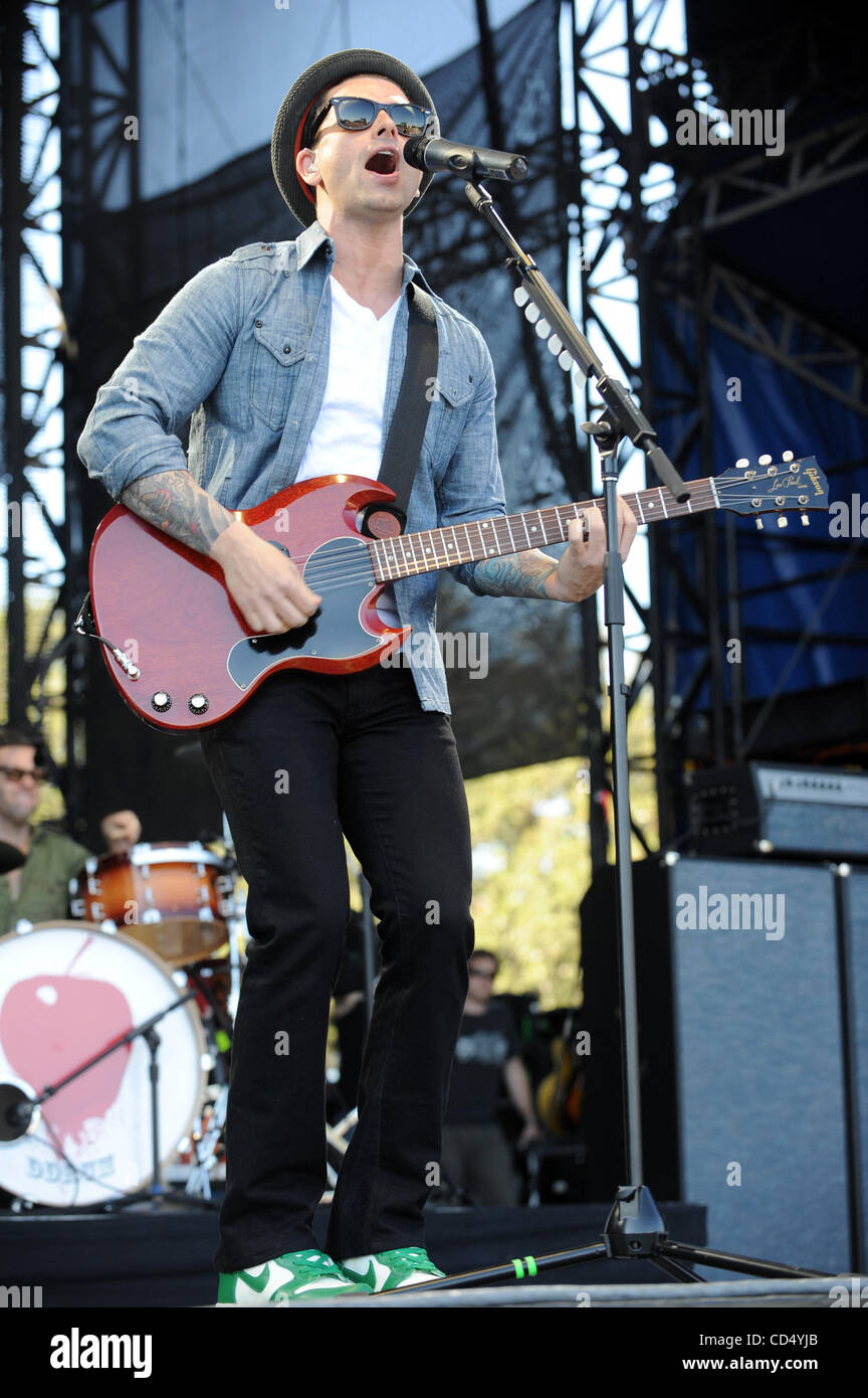 Oct 26, 2008 - New Orleans, Louisiana; USA - Singer / Guitarist CHRIS ...