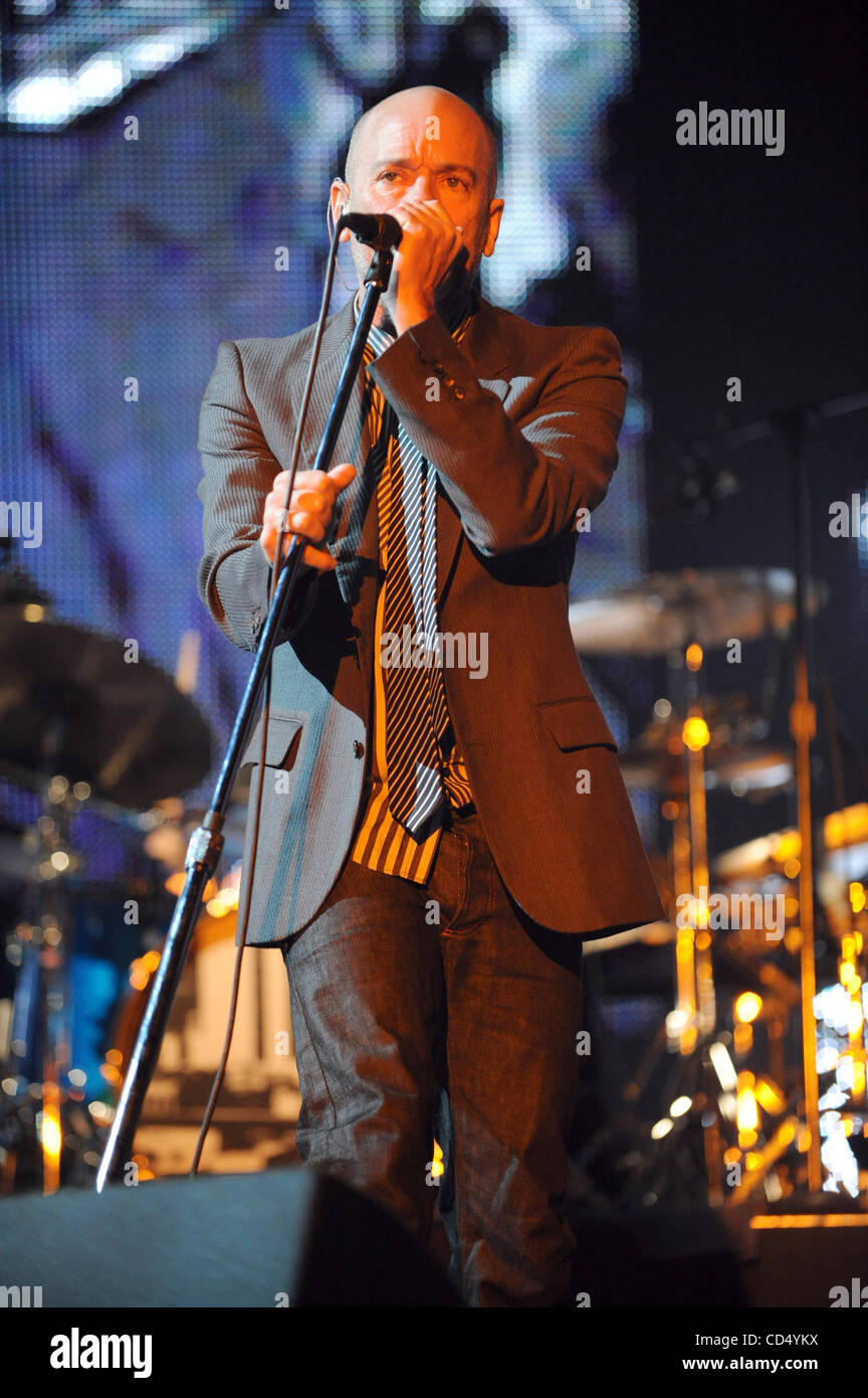 Oct 26, 2008 - New Orleans, Louisiana; USA - Singer MICHAEL STIPE of ...