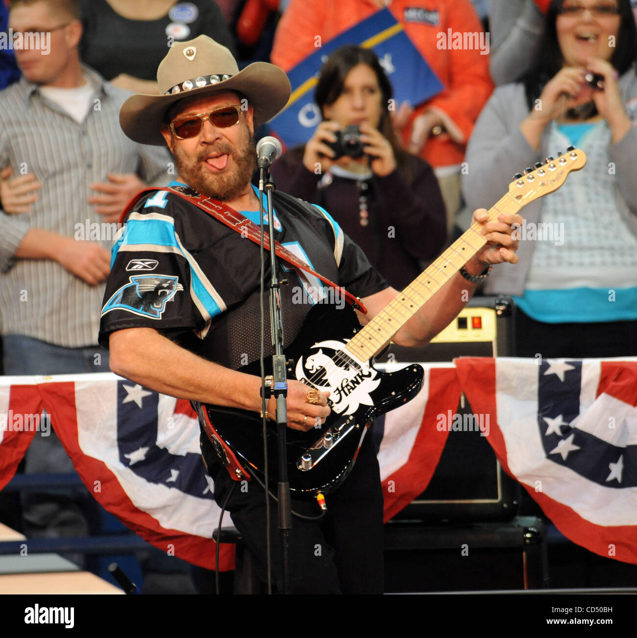Oct 28, 2008 - Fayetteville, North Carolina; USA - Singer HANK WILLIAMS ...