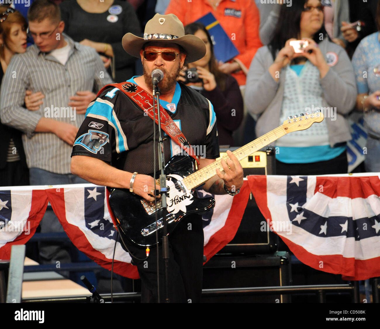 Oct 28, 2008 - Fayetteville, North Carolina; USA - Singer HANK WILLIAMS ...