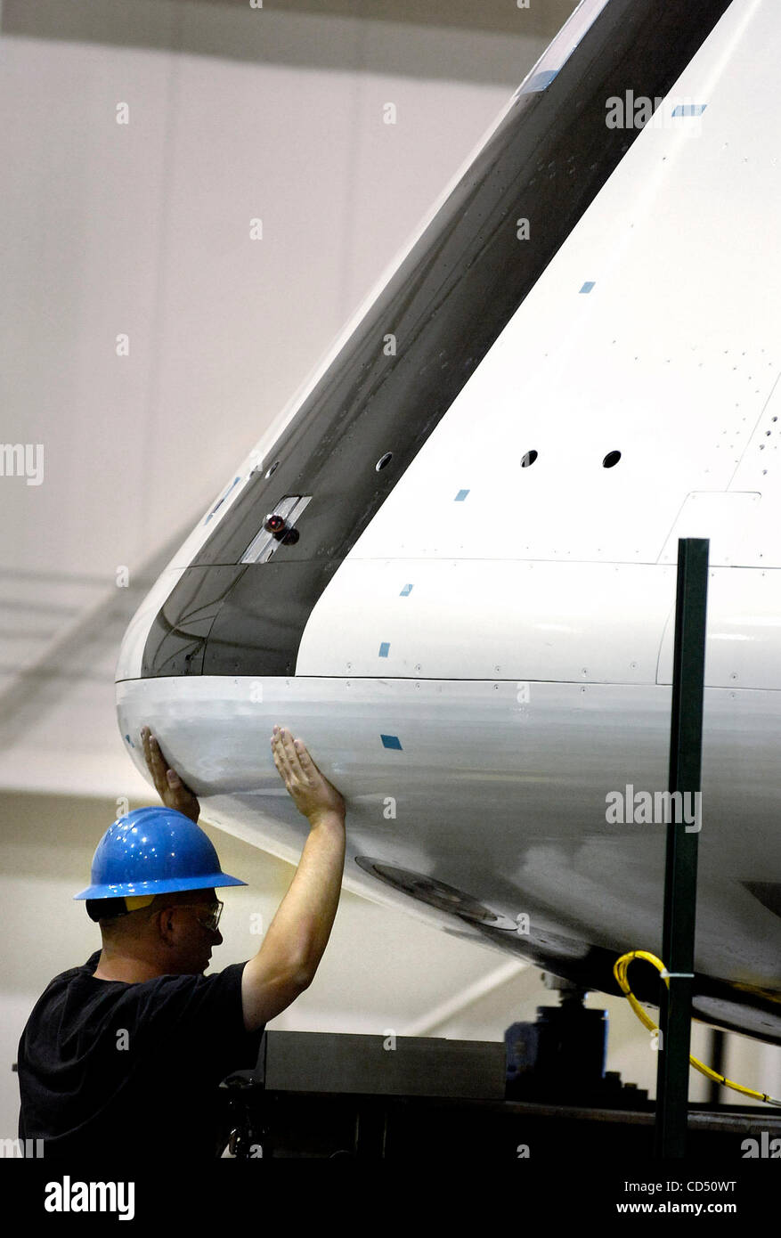 10-29-08--METRO--EDWARDS AFB--ORION--Jacob Roepel a mechanic for NASA ...