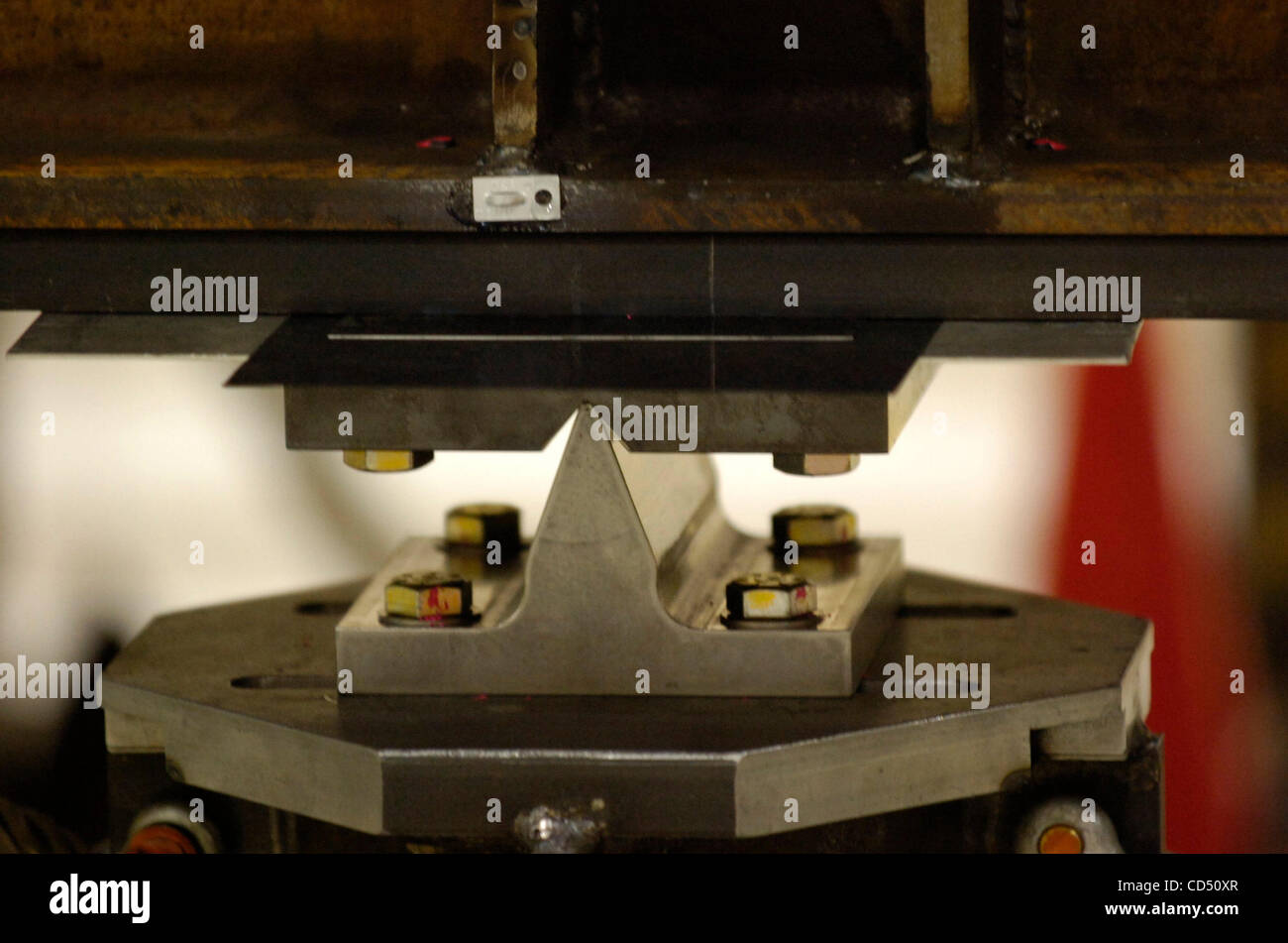 10-29-08--METRO--EDWARDS AFB--ORION--NASA engineers check the weight ...