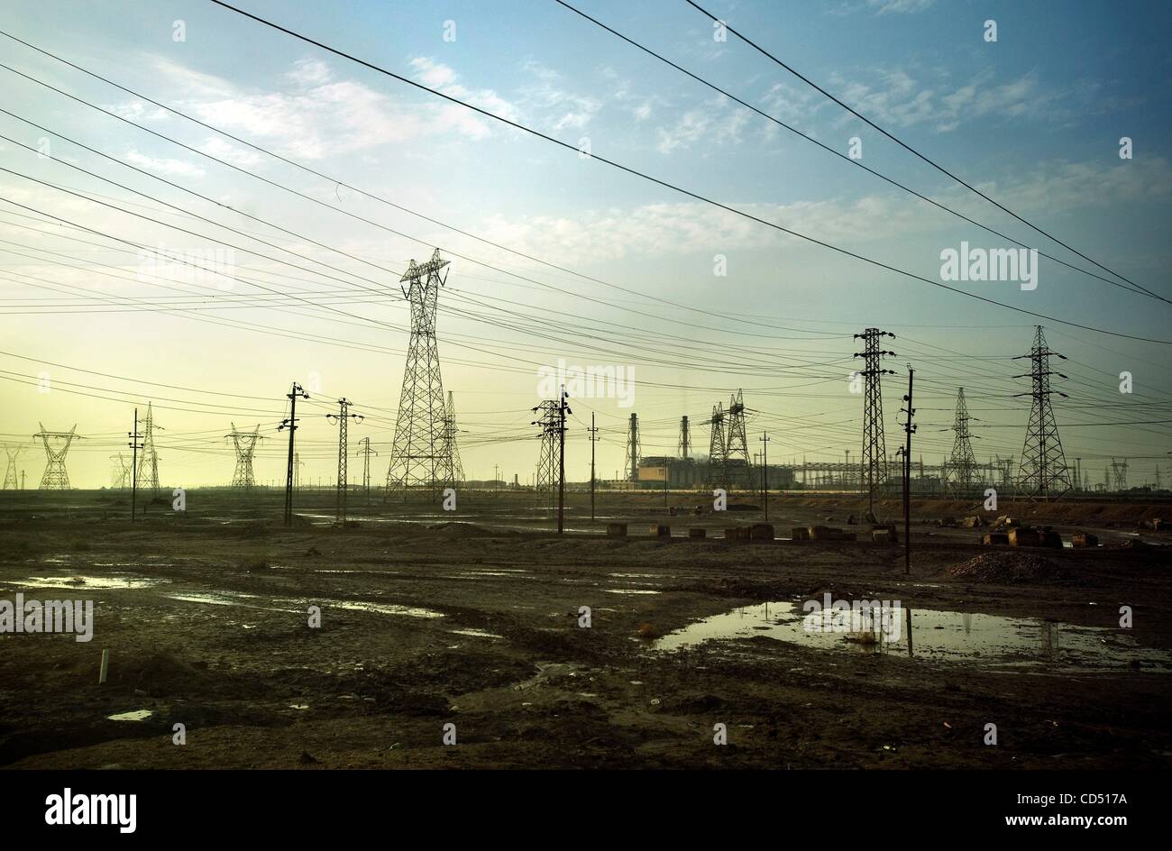 Power pilons hi-res stock photography and images - Alamy