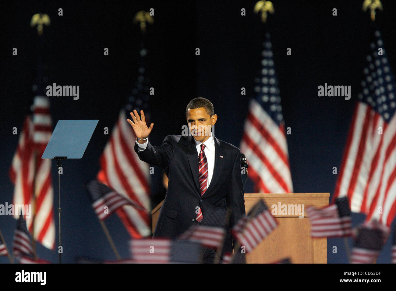 Newly elected President of the United States, Barack Obama waves to a ...