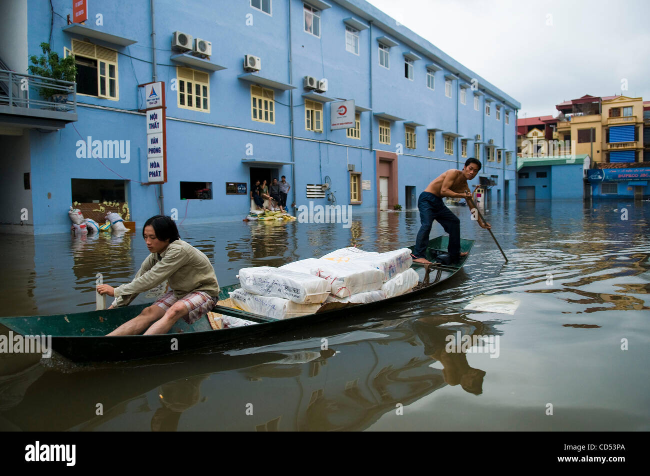 Flooded streets of Hanoi after Vietnam's worst floods in 25 years ...