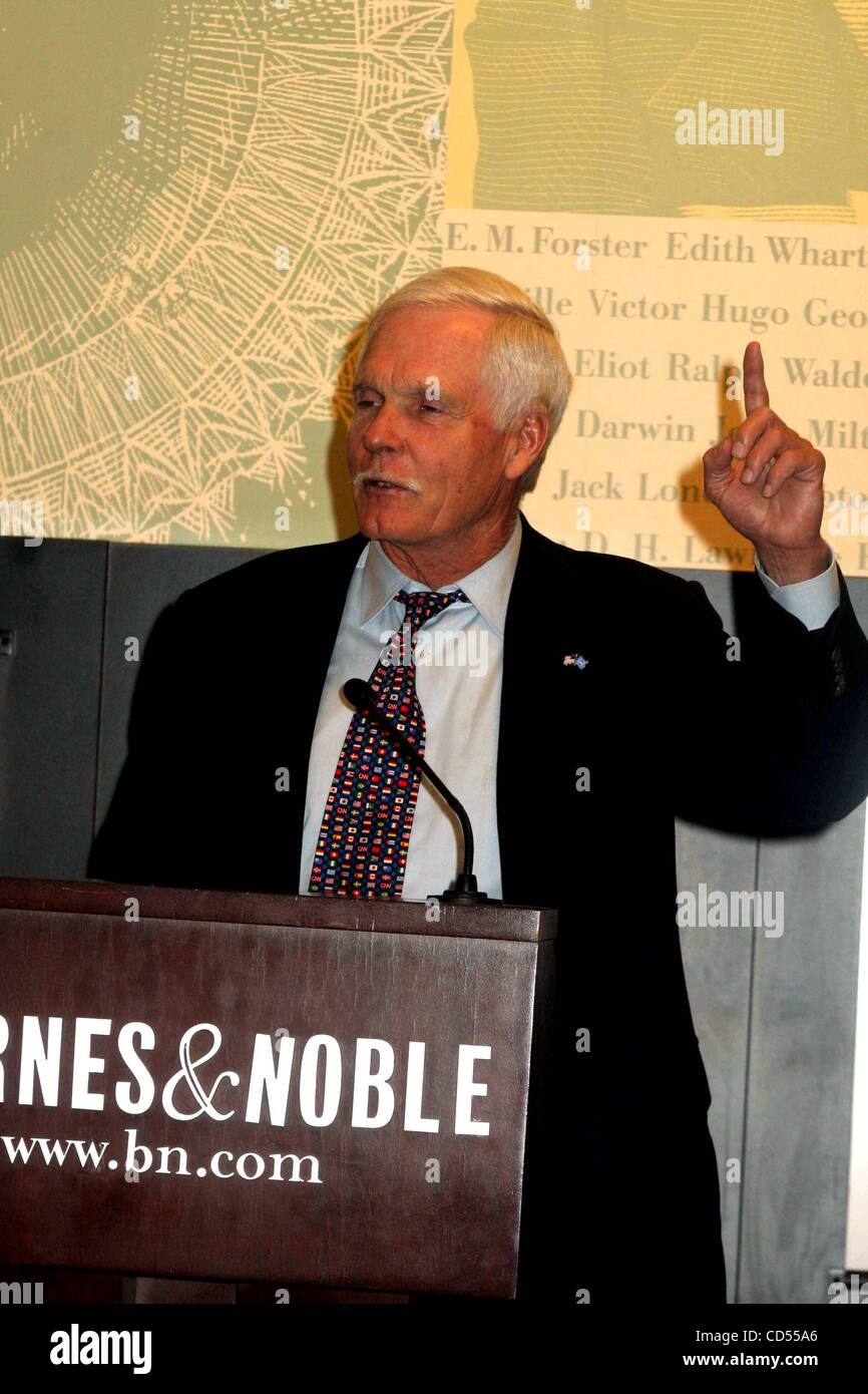 Ted turner 018 jpg hi-res stock photography and images - Alamy