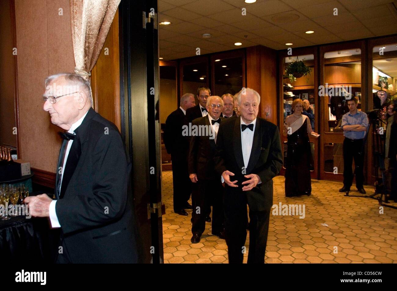 Tony knowles hi-res stock photography and images - Alamy