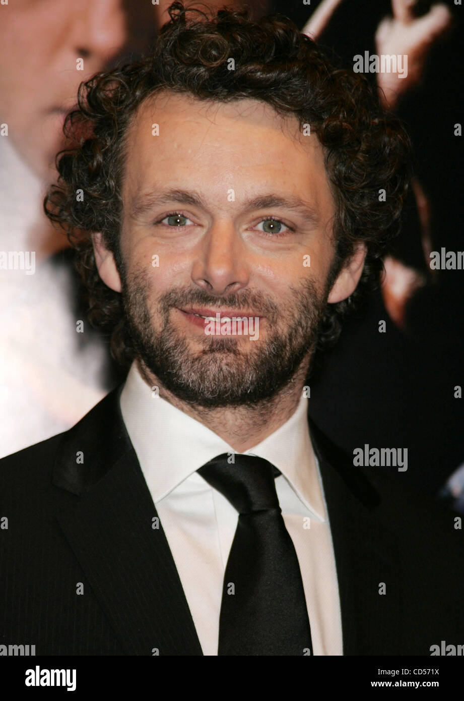 Nov 17, 2008 - New York, NY, USA - Actor MICHAEL SHEEN attends the New ...