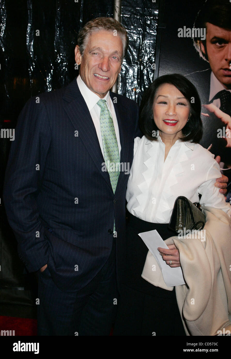 Maury povich talk show hi-res stock photography and images - Alamy