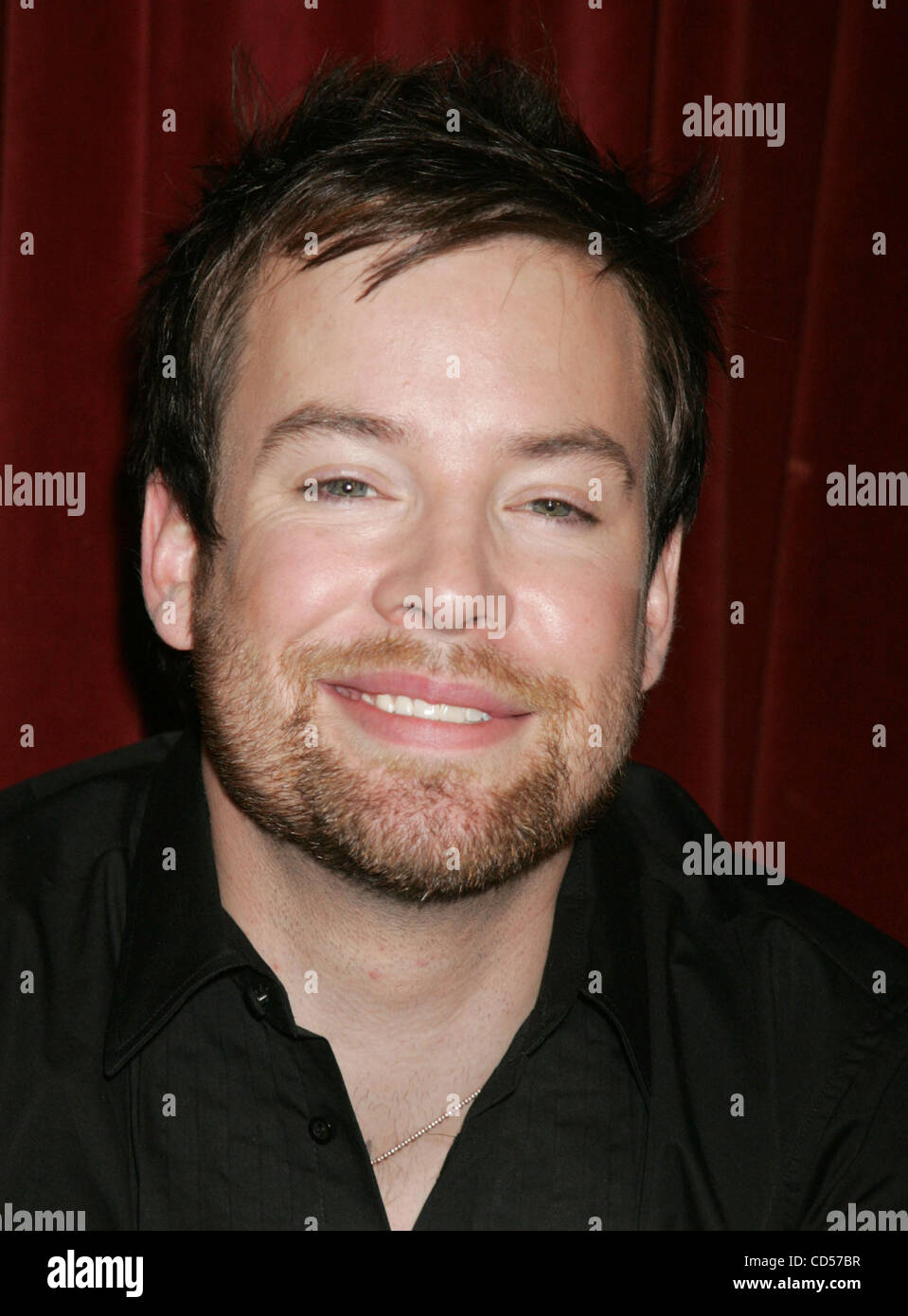 Nov 18, 2008 - New York, NY, USA - American Idol winner DAVID COOK ...