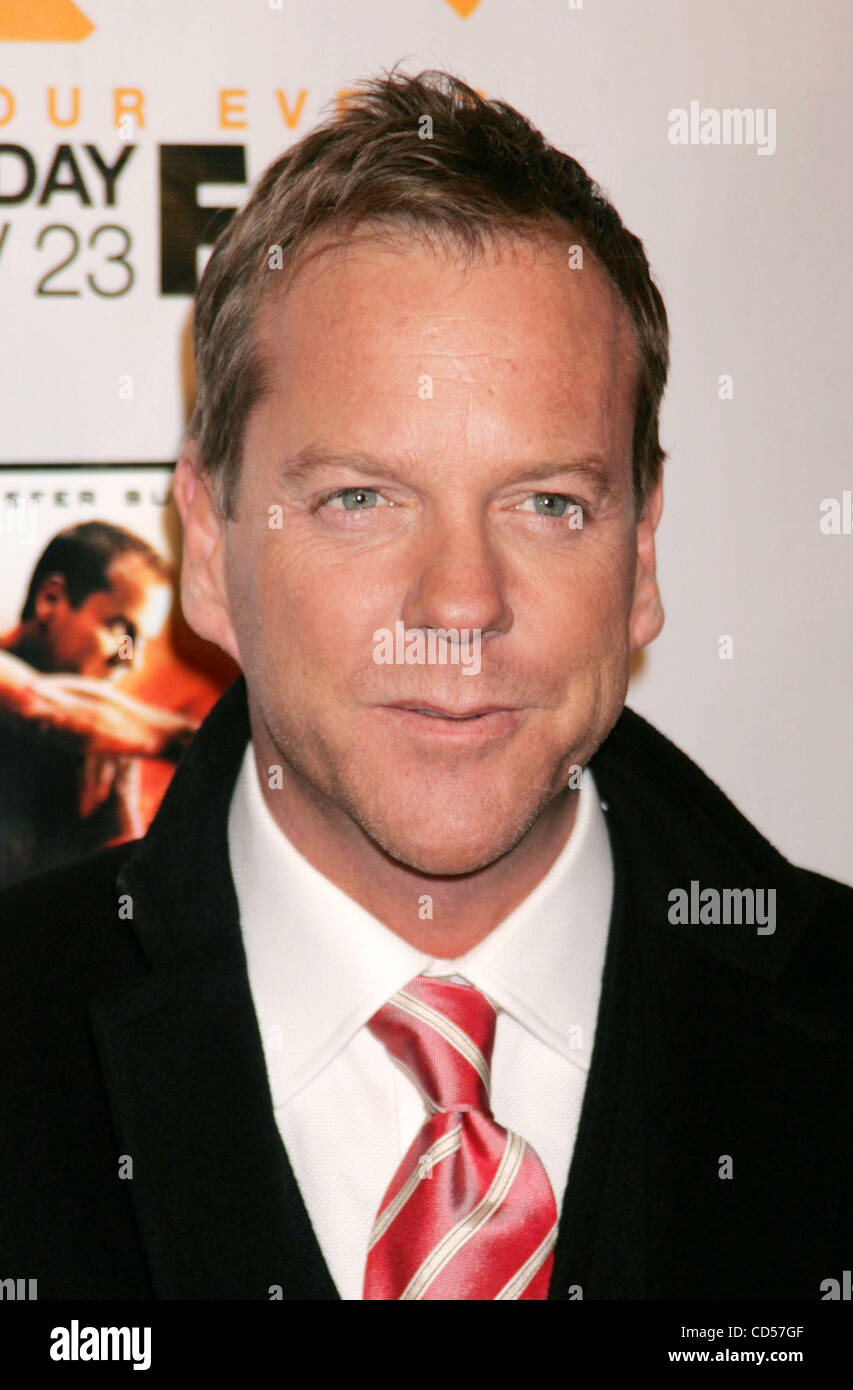 Nov 19, 2008 - New York, NY, USA - Actor KIEFER SUTHERLAND at the ...