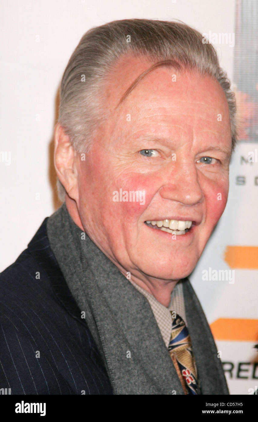 Nov 19, 2008 - New York, NY, USA - Actor JON VOIGHT at the arrivals for ...