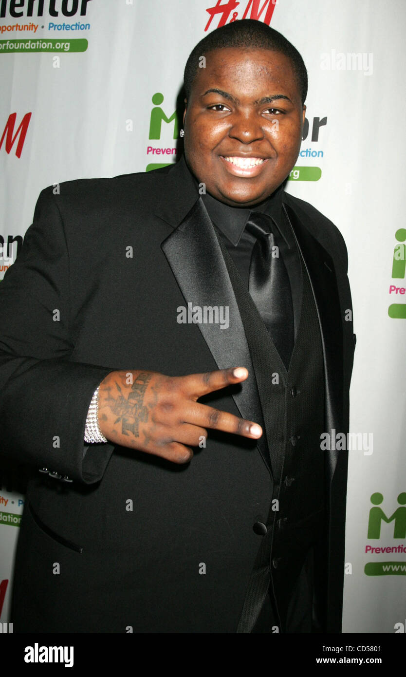 Nov 20, 2008 - New York, NY, USA - Singer SEAN KINGSTON attends the ...