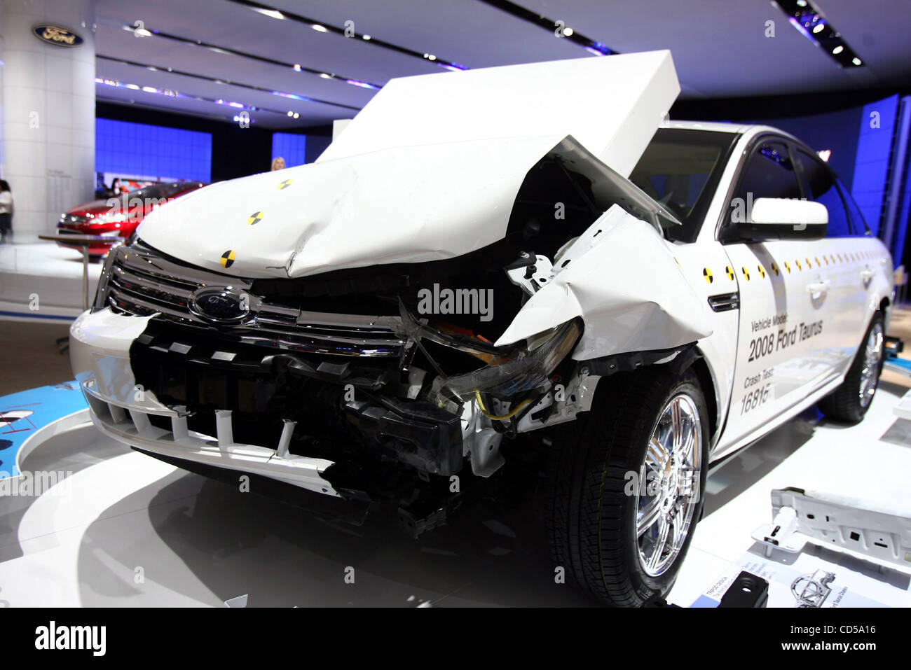 Ford taurus crash hi-res stock photography and images - Alamy