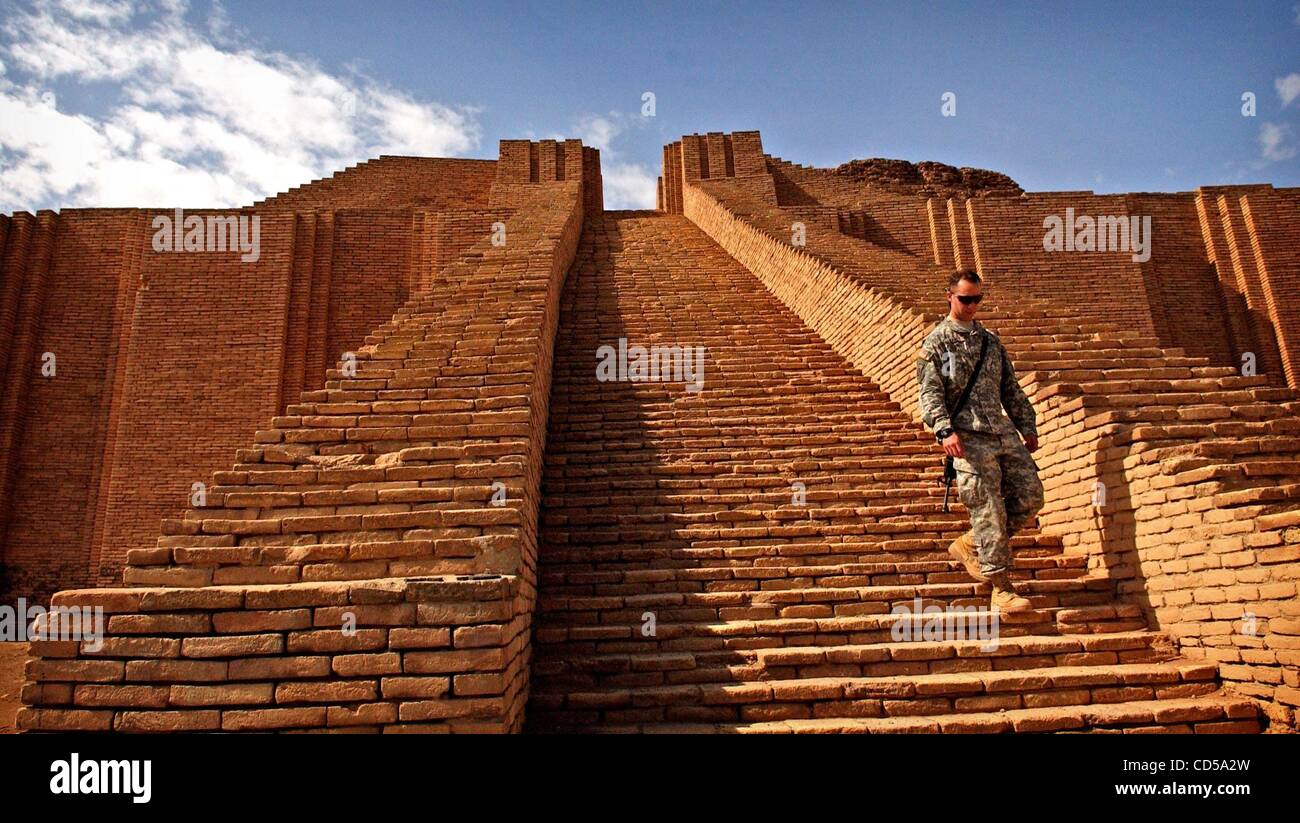 Mar 01, 2008 - Tallil, Iraq - Looking out from the top of the Ziggurat ...