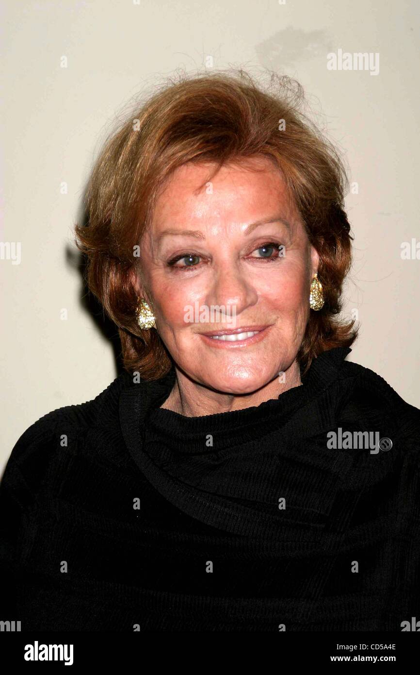 Cynthia harris hi-res stock photography and images - Alamy