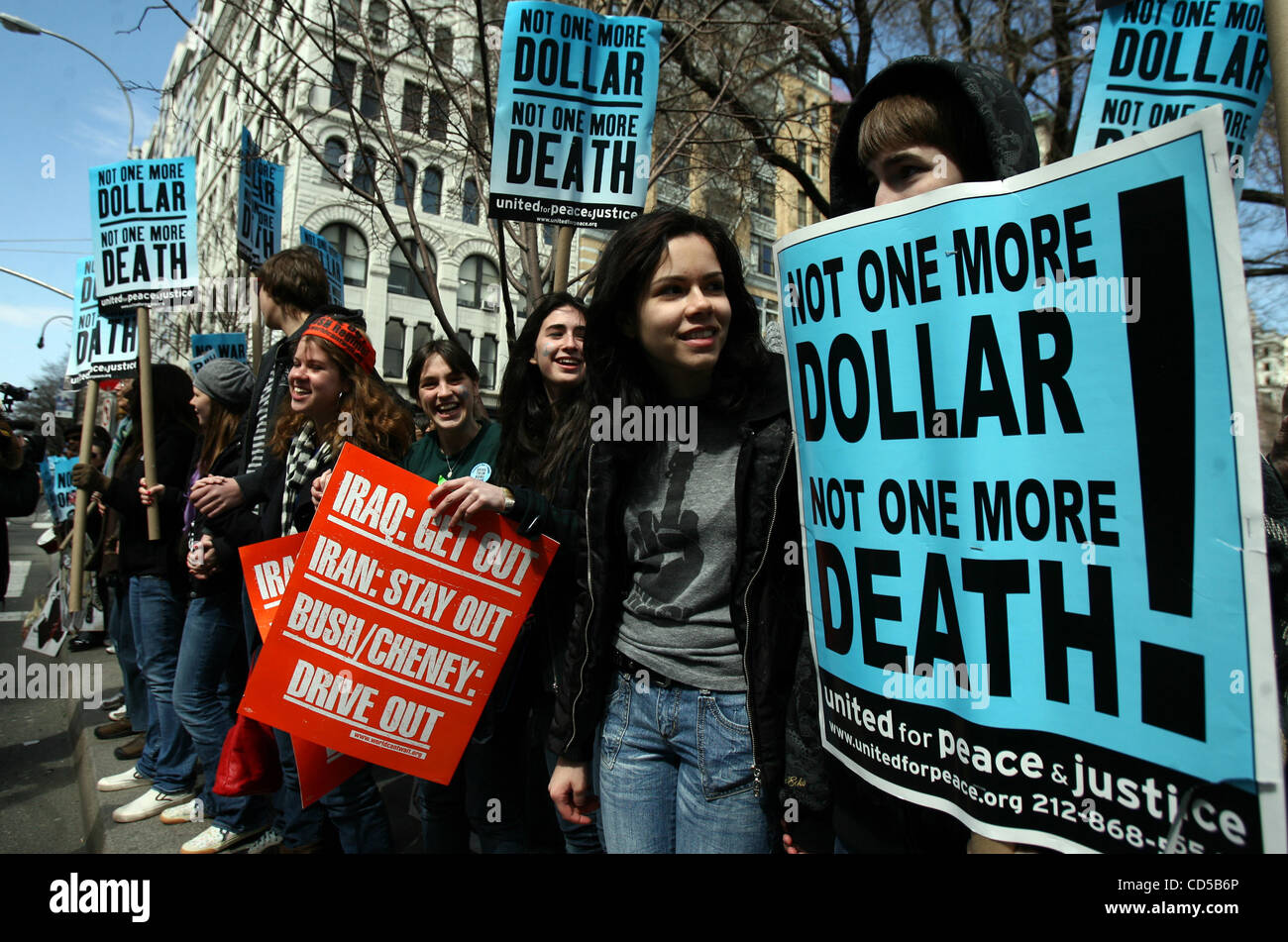 The 14th of march 2008 hi-res stock photography and images - Alamy