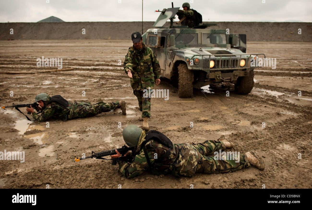 Apr 09, 2008 - Camp Morehead, Afghanistan - Afghan Commandos go through ...