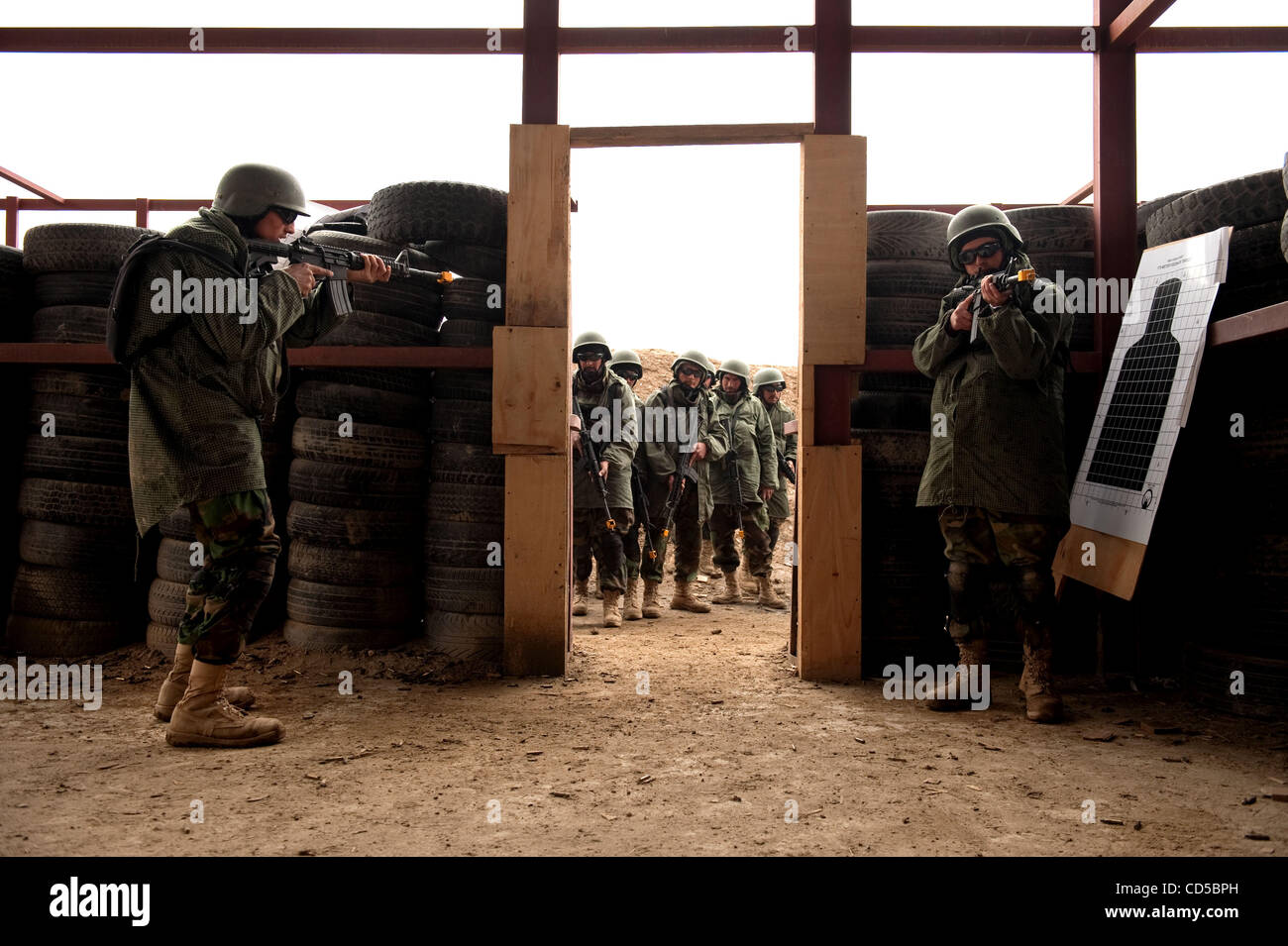 Apr 09, 2008 - Camp Morehead, Afghanistan - Afghan Commandos go through ...