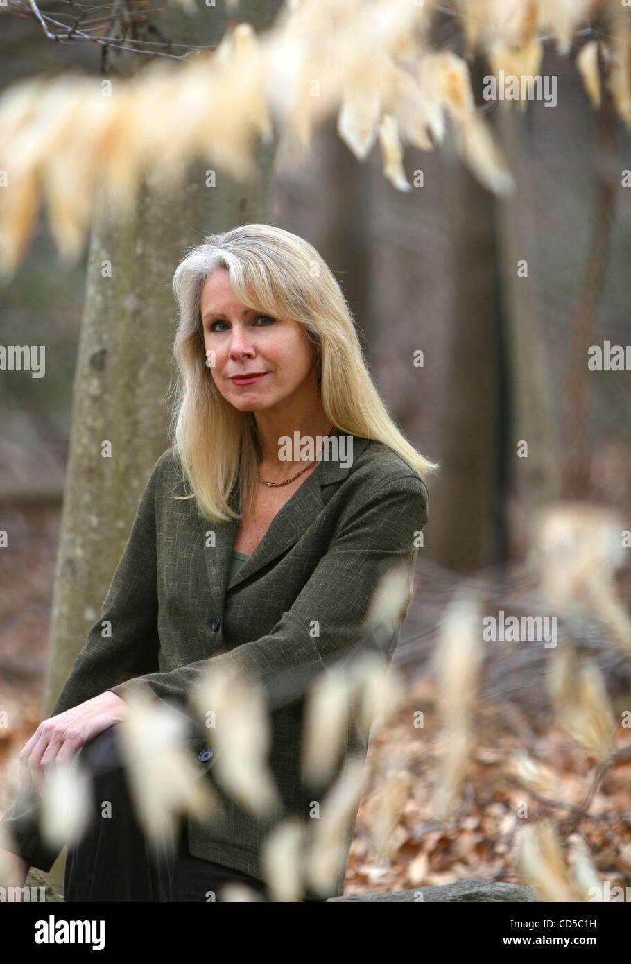 BONNIE MCENEANEY, author of "Messages: Signs, Visits and Premonitions ...