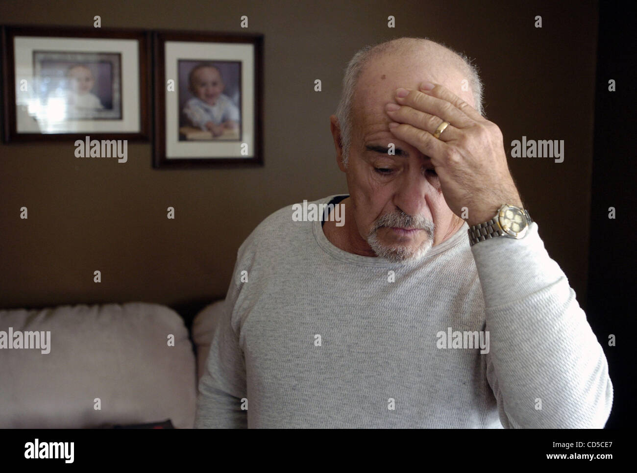 Southbridge street hi-res stock photography and images - Alamy