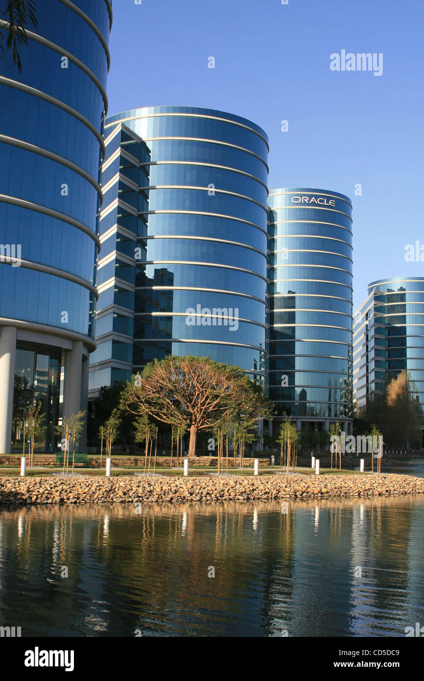 Apr 22, 2008 - Redwood Shores, California, USA - The headquarters of ...