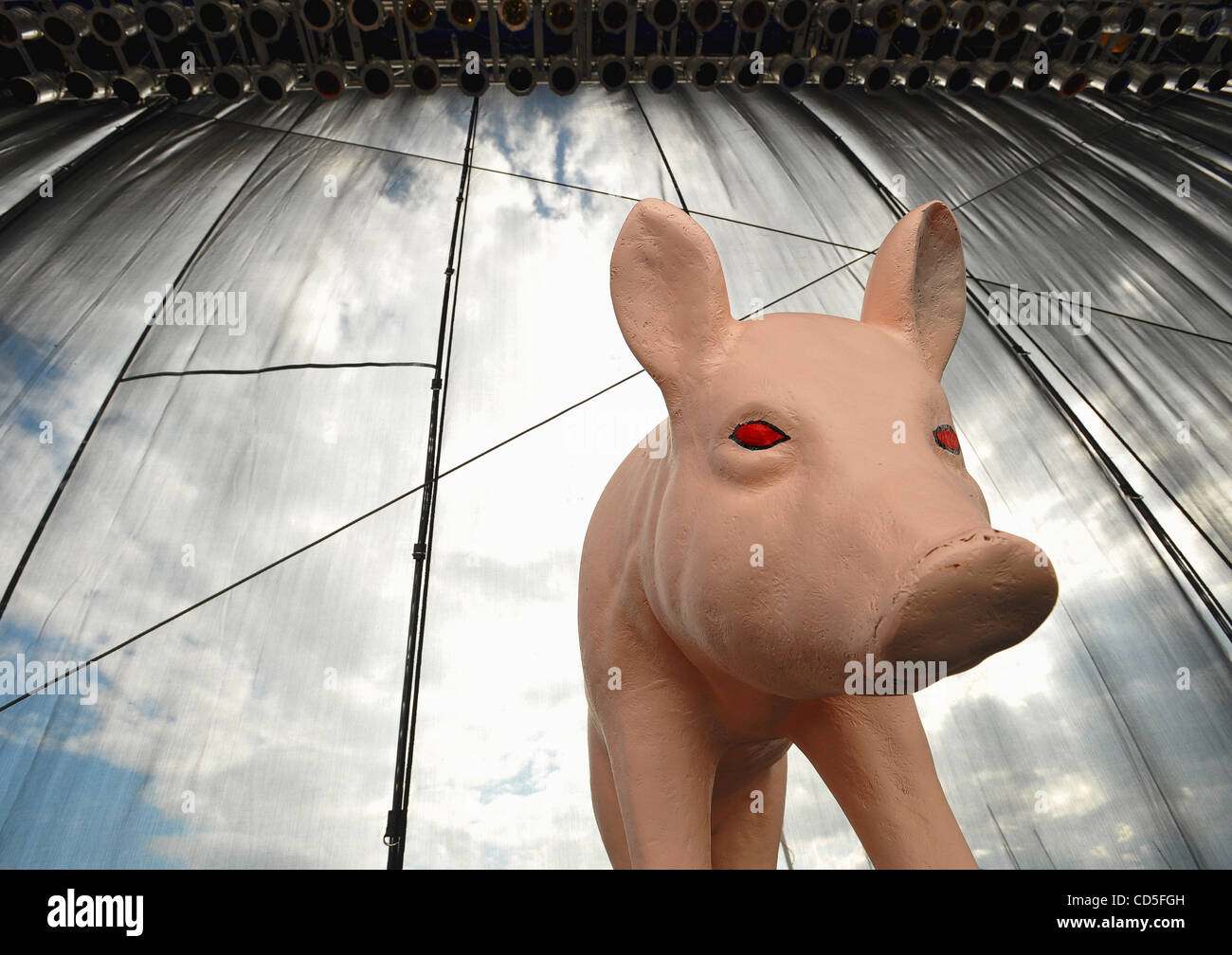 May 15, 2008 - Memphis, Tennessee, USA - A decorative pig graces the ...