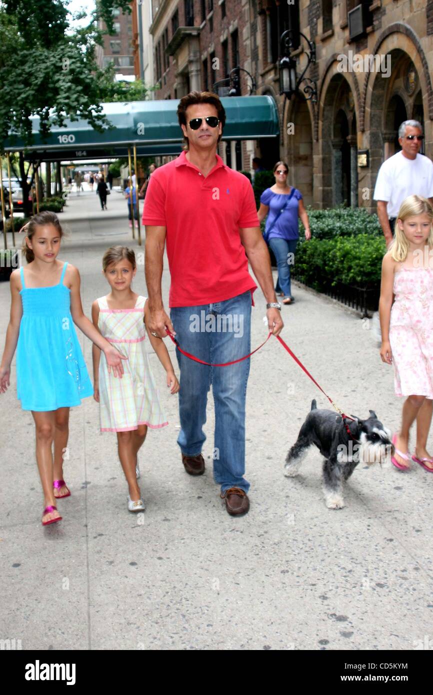 Victoria lamas and lorenzo lamas hi-res stock photography and images ...