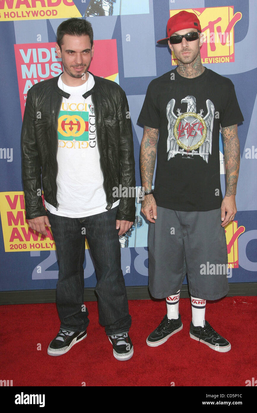 Dj am and travis barker hi-res stock photography and images - Alamy