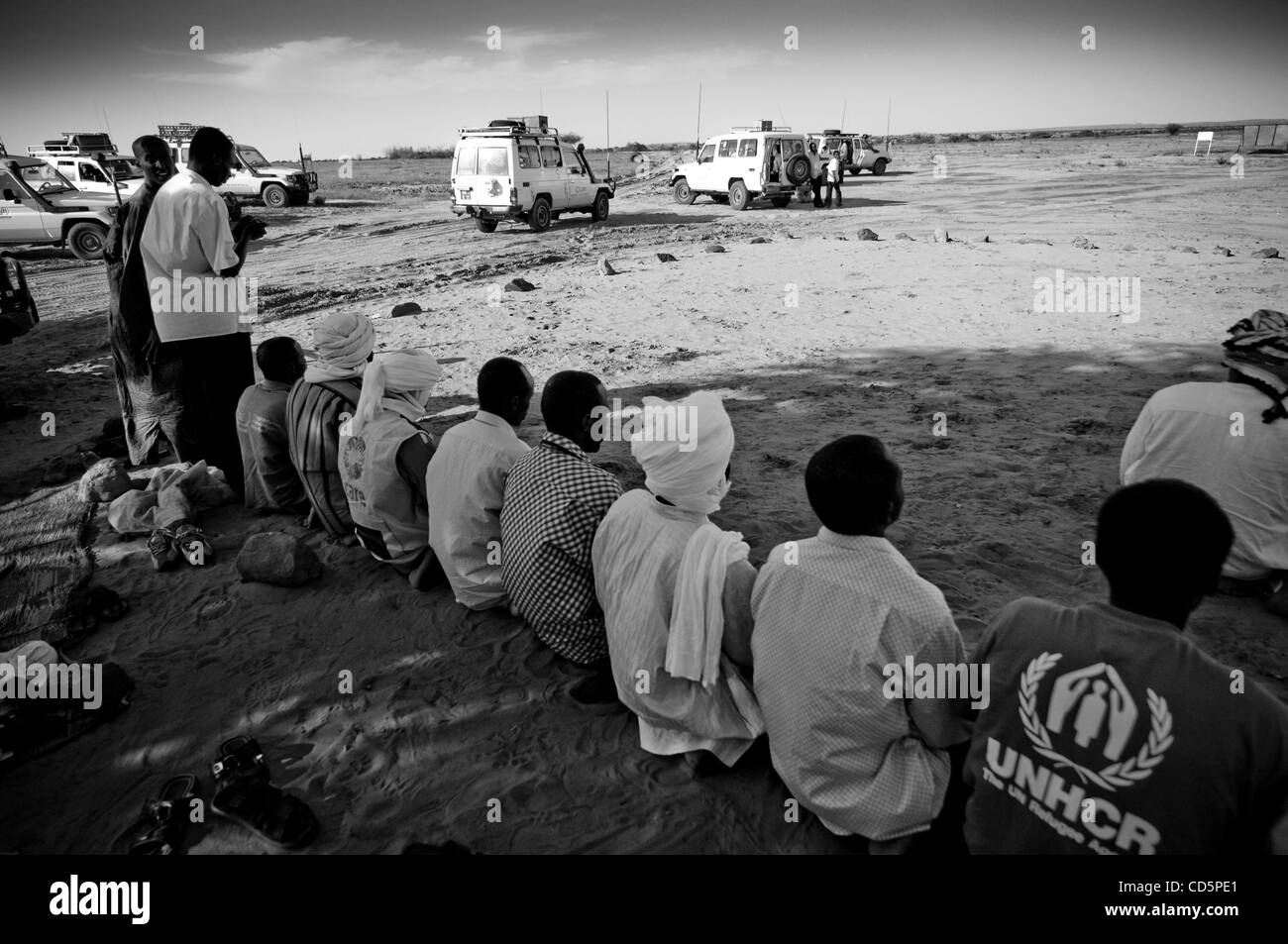 International aid workers hi-res stock photography and images - Alamy