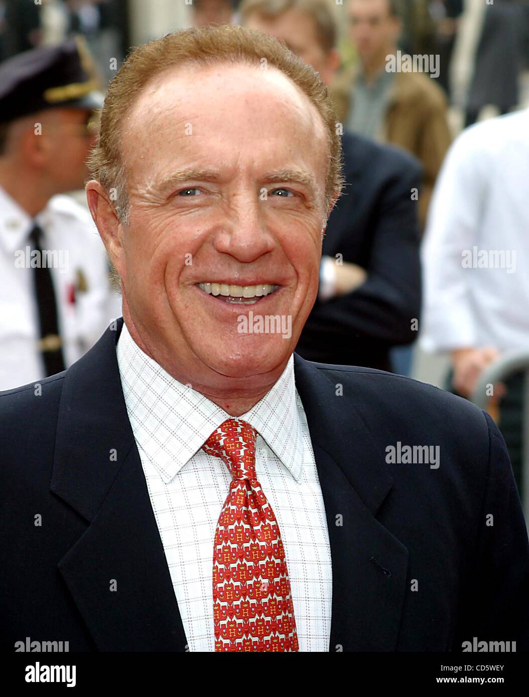 May 12, 2003 - New York, New York, U.S. - K30588RM SD0512.NBC UPFRONT ...