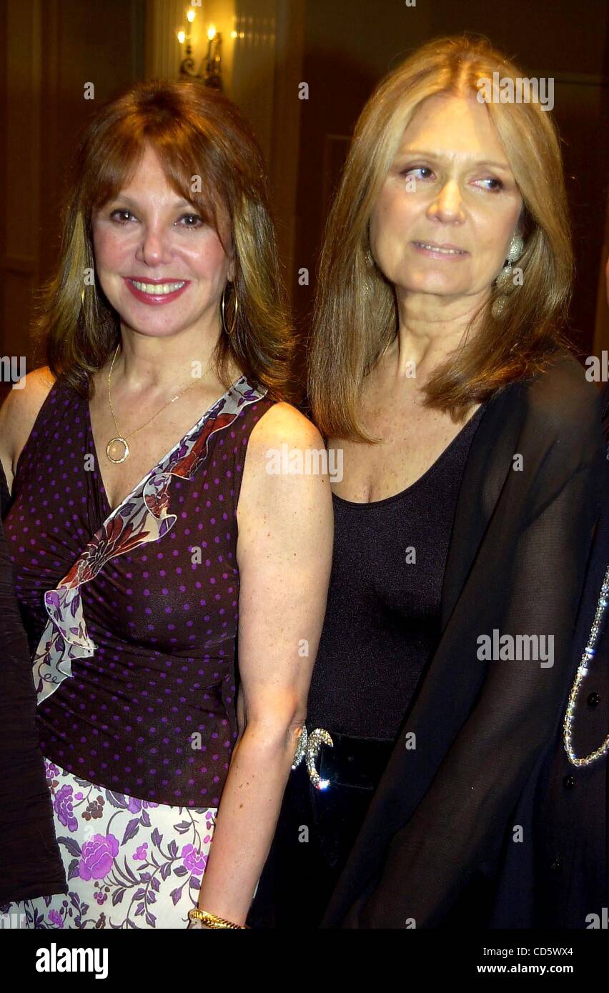 May 15, 2003 - New York, New York, U.S. - K30688JKRON.30TH ANNIVERSARY ...