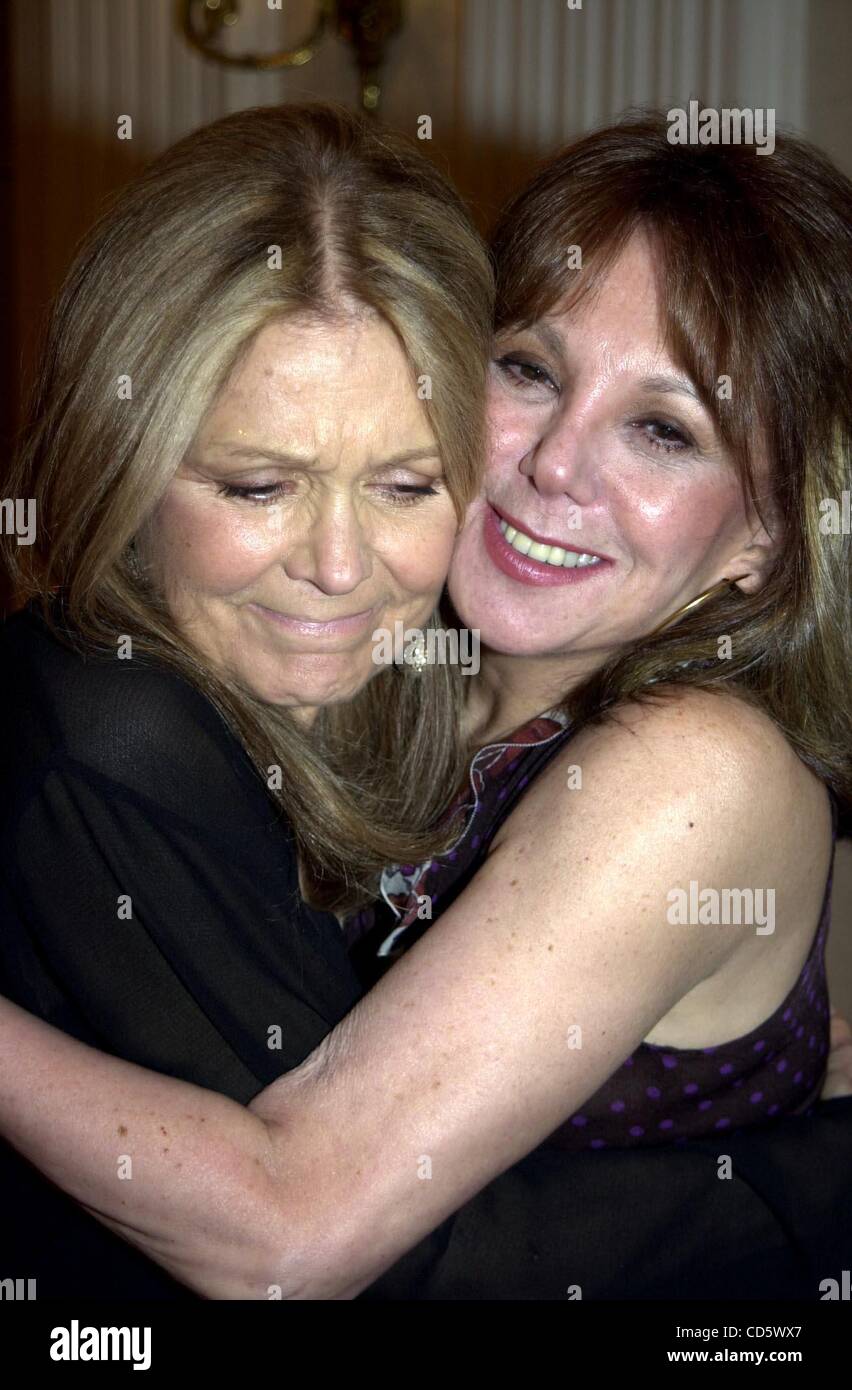 May 15, 2003 - New York, New York, U.S. - K30688JKRON.30TH ANNIVERSARY ...