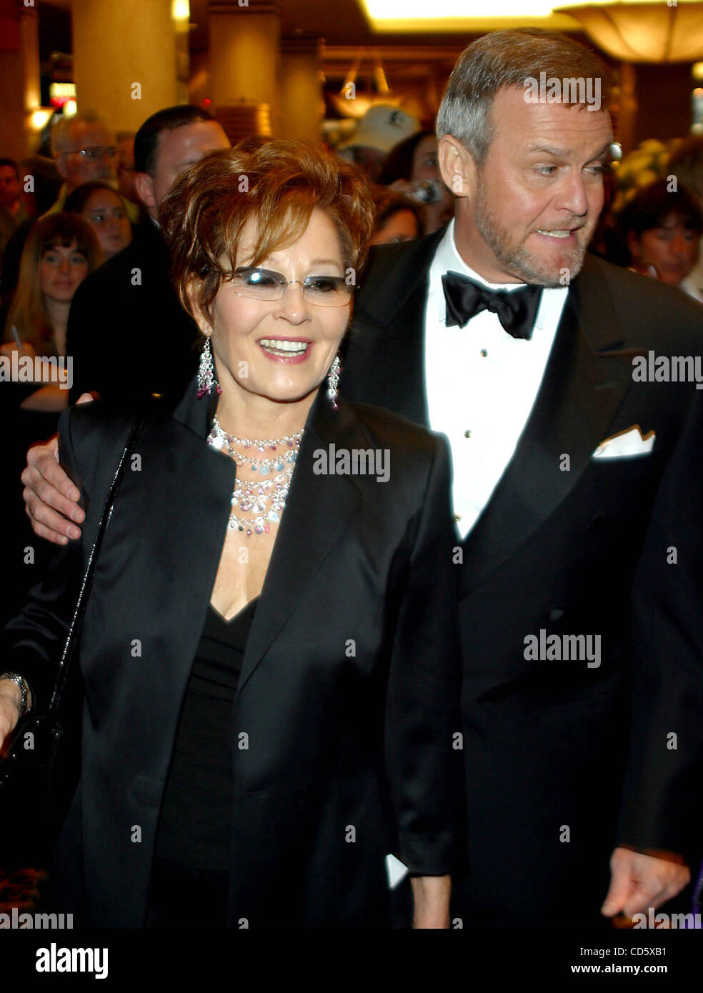 May 16, 2003 - New York, New York, U.S. - K30703RM SD0516.DAYTIME EMMY ...