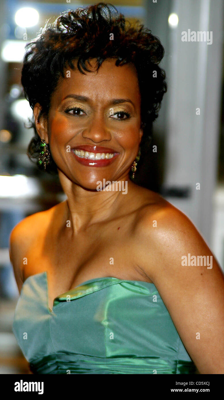 Judge hatchett High Resolution Stock Photography and Images - Alamy