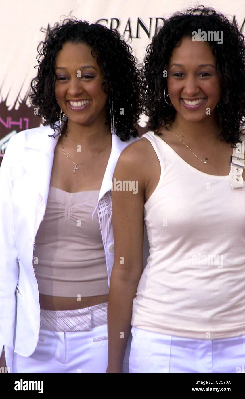 Tia and tamara hi-res stock photography and images - Alamy