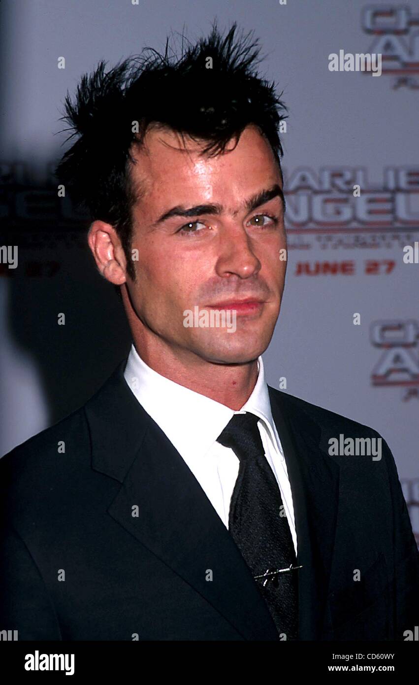 Full throttle premiere hi-res stock photography and images - Alamy