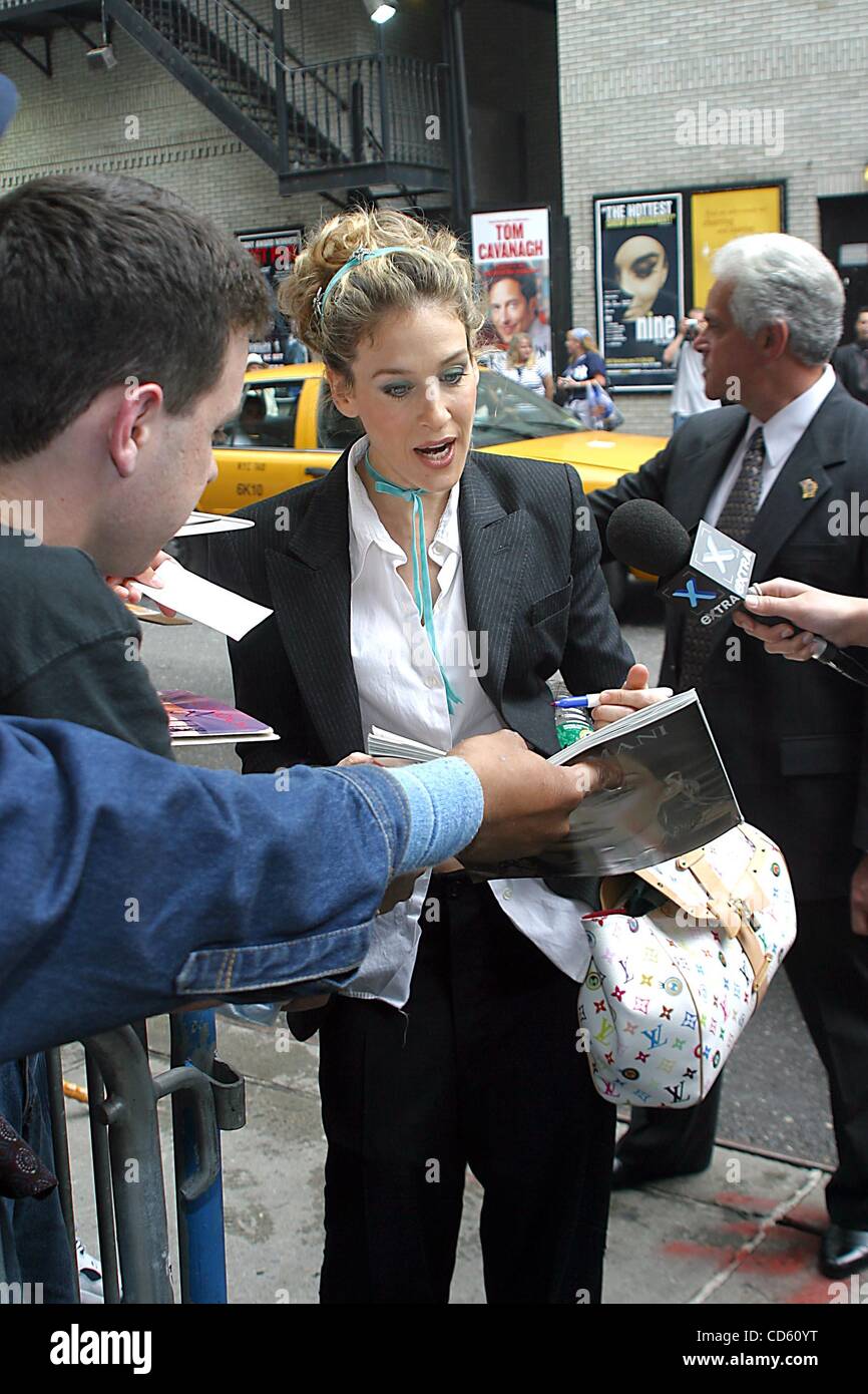 June 19, 2003 - New York, New York, U.S. - K31290RM SD0619.SARAH ...