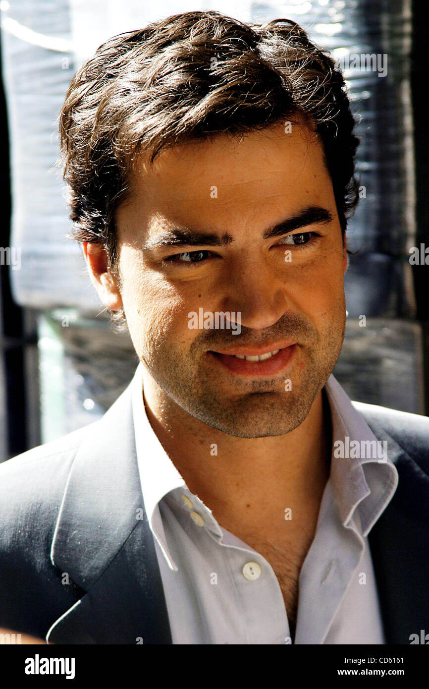 June 23, 2003 - New York, New York, U.S. - K31361RM SD0623.CELEBS AT ...