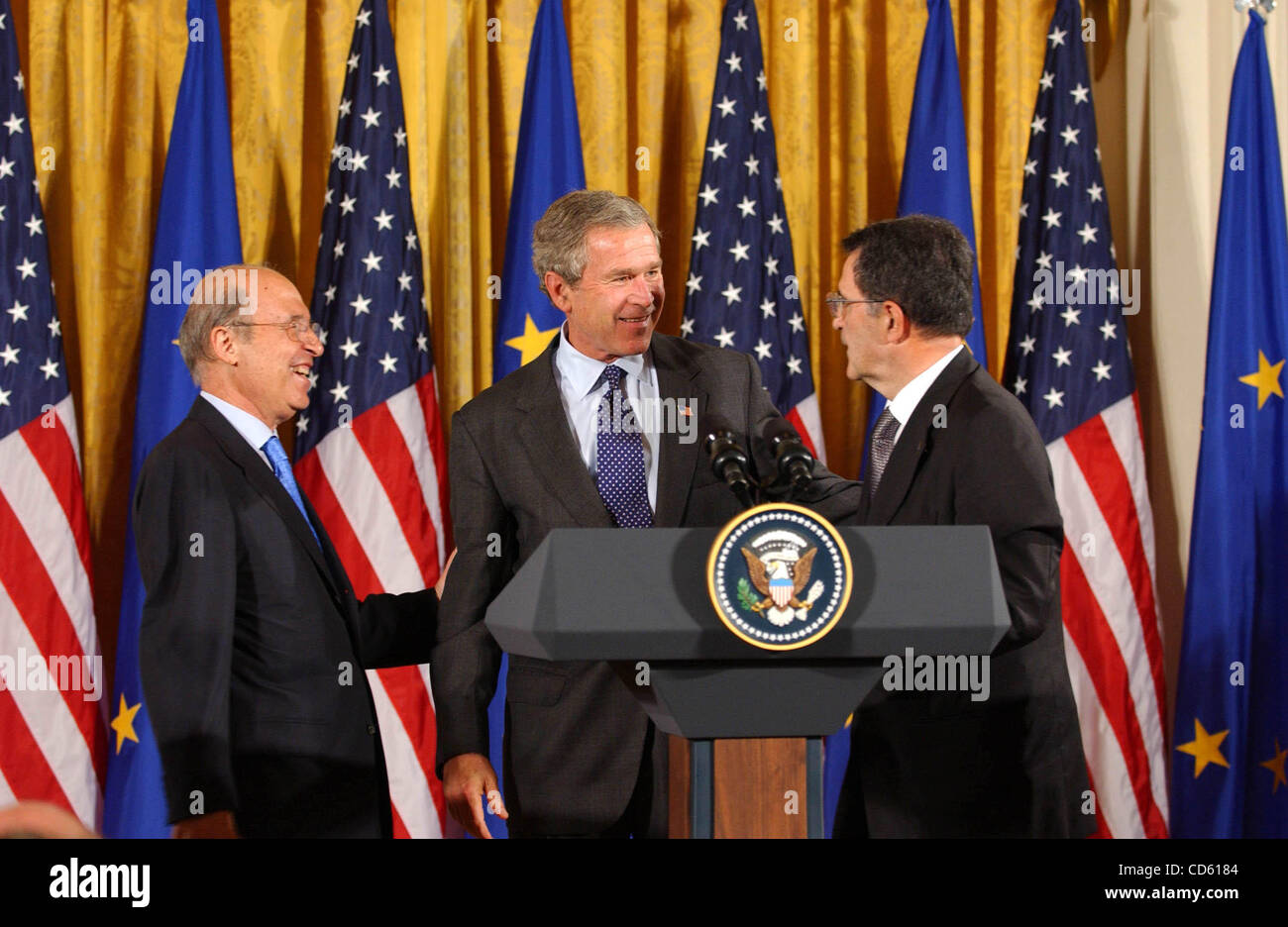 Simitis hi-res stock photography and images - Alamy