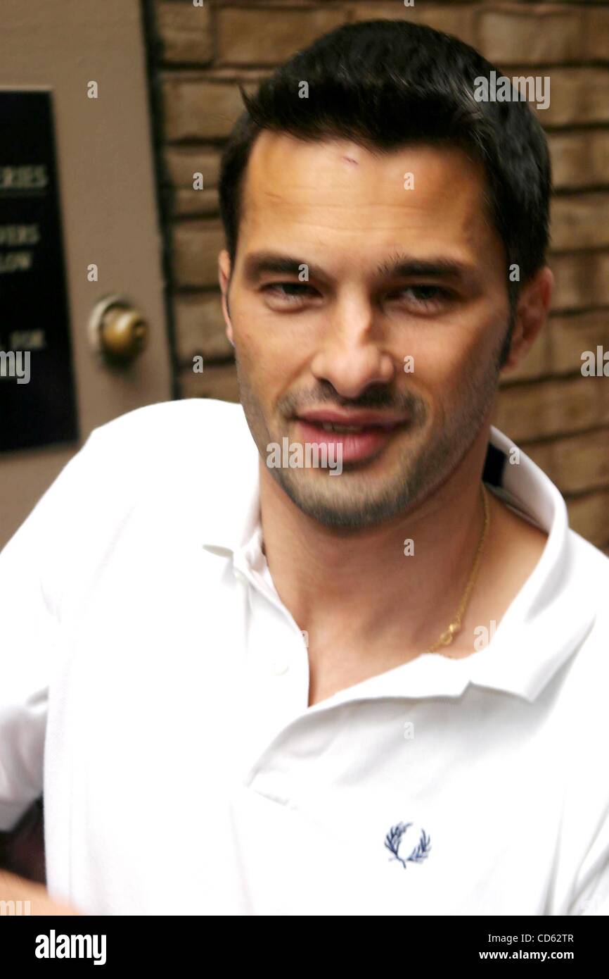 Aug. 5, 2003 - New York, New York, U.S. - K32127RM. SD08/05/2003 ...